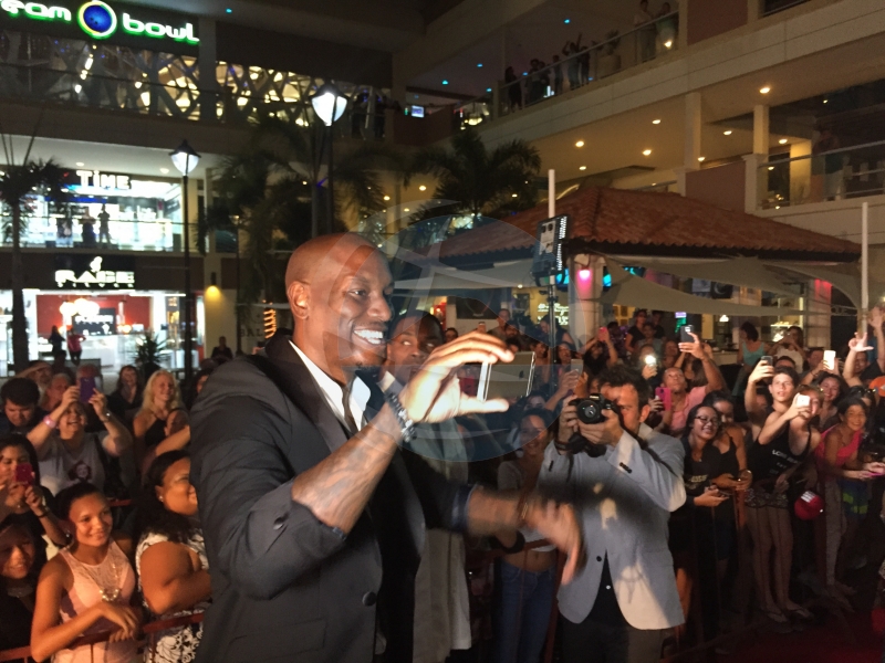 NoticiaCla - Tyrese a 'steal the show' riba red carpet di 'AIFF 2015'