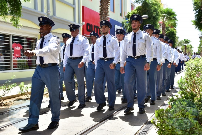 NoticiaCla - Cuerpo di polis di Aruba a celebra 30 aña di existencia