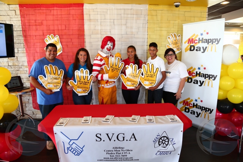 NoticiaCla - McDonald’s Aruba ta partner di Centro Man Na Obra