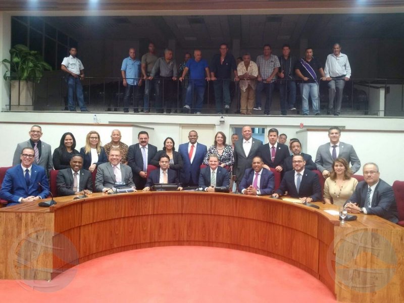 NoticiaCla - Parlamento a aproba presupuesto 2017 di pais Aruba