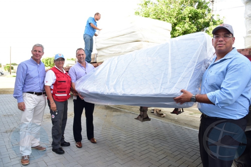 NoticiaCla - Rode Kruis Aruba a ricibi donacion grandi di MetaCorp