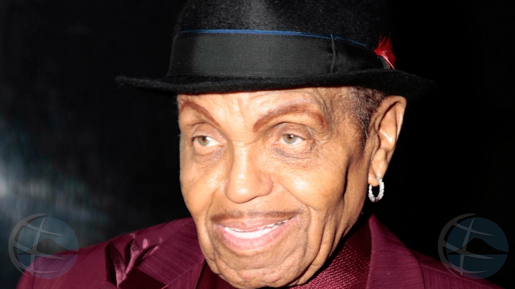 NoticiaCla - Tata di Michael Jackson, Joe Jackson a fayece