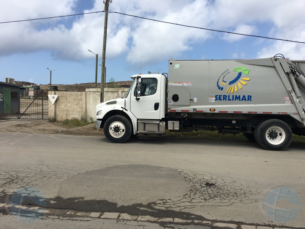 NoticiaCla - Trahadornan di Serlimar na Dump a bay den accion