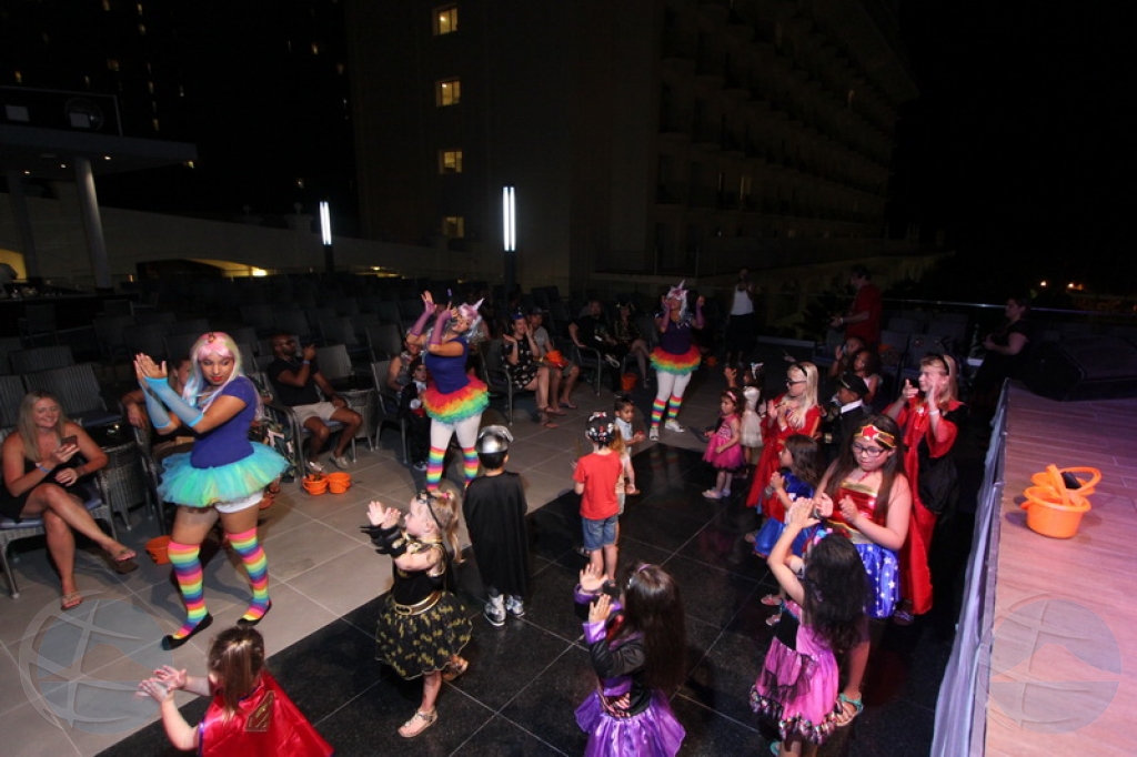 NoticiaCla - Riu Palace Aruba a celebra Halloween cu huespednan