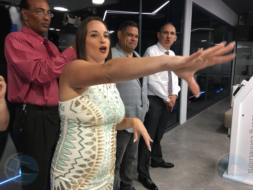 NoticiaCla - SETAR a re-inaugura su teleshop moderno na Irausquinplein