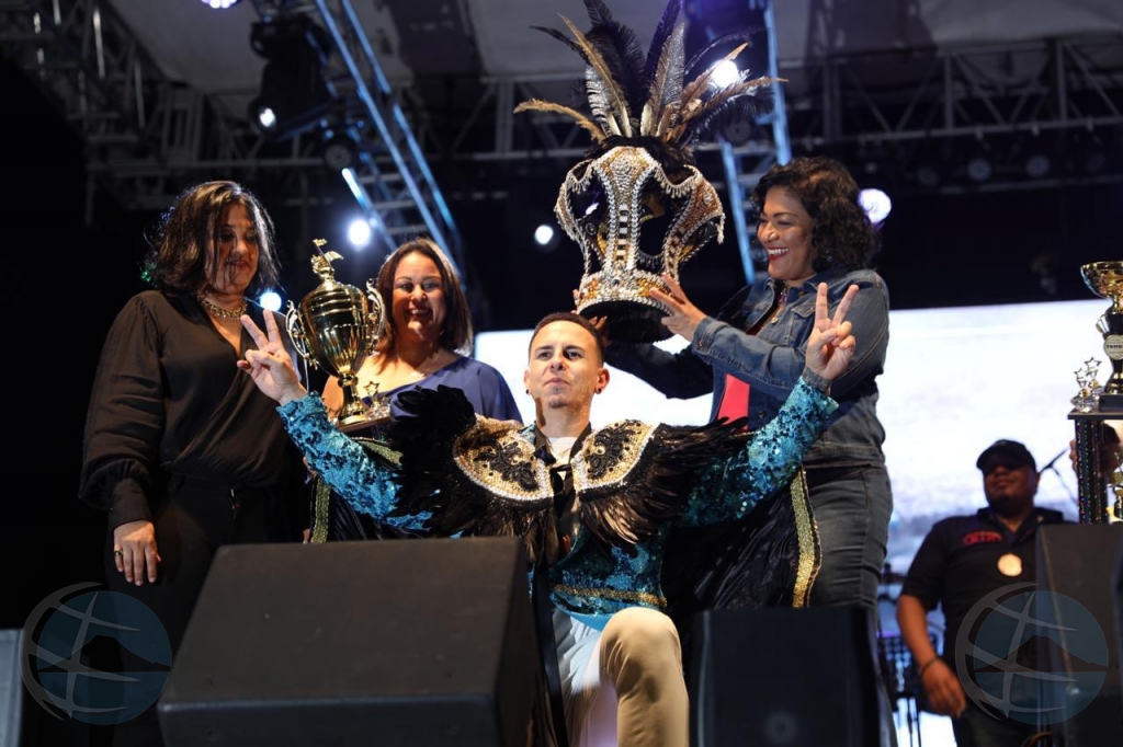 NoticiaCla - Roderick ‘Rocco’ Franken a bira Rey di Tumba