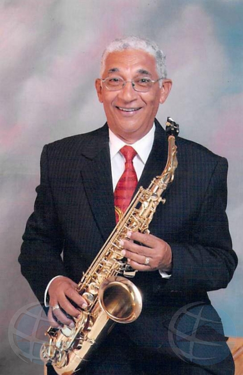 NoticiaCla - Dedica na un gran musico sr. Leonido “Lucio” Rivadeneira