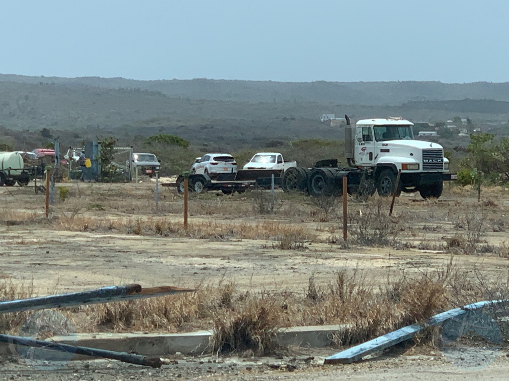 NoticiaCla - Aruba na caminda pa haya su Drive-Inn Theatre bek NoticiaCla - Aruba na caminda pa haya su Drive-Inn Theatre bek