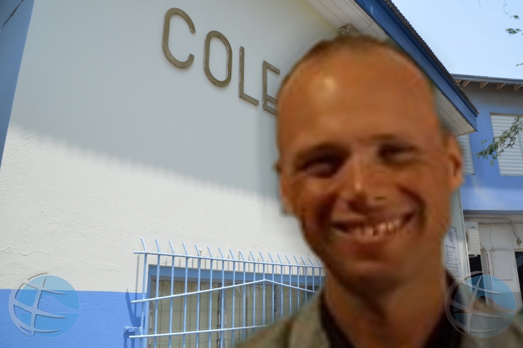 NoticiaCla - SMOA a nombra rector nobo pa Colegio Arubano