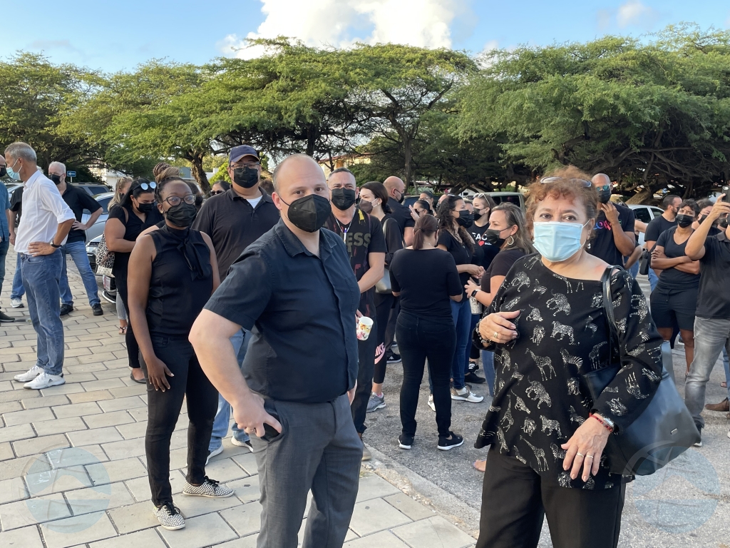 NoticiaCla - Simar: Rector di Colegio Aruba a keda institui bek den su ...