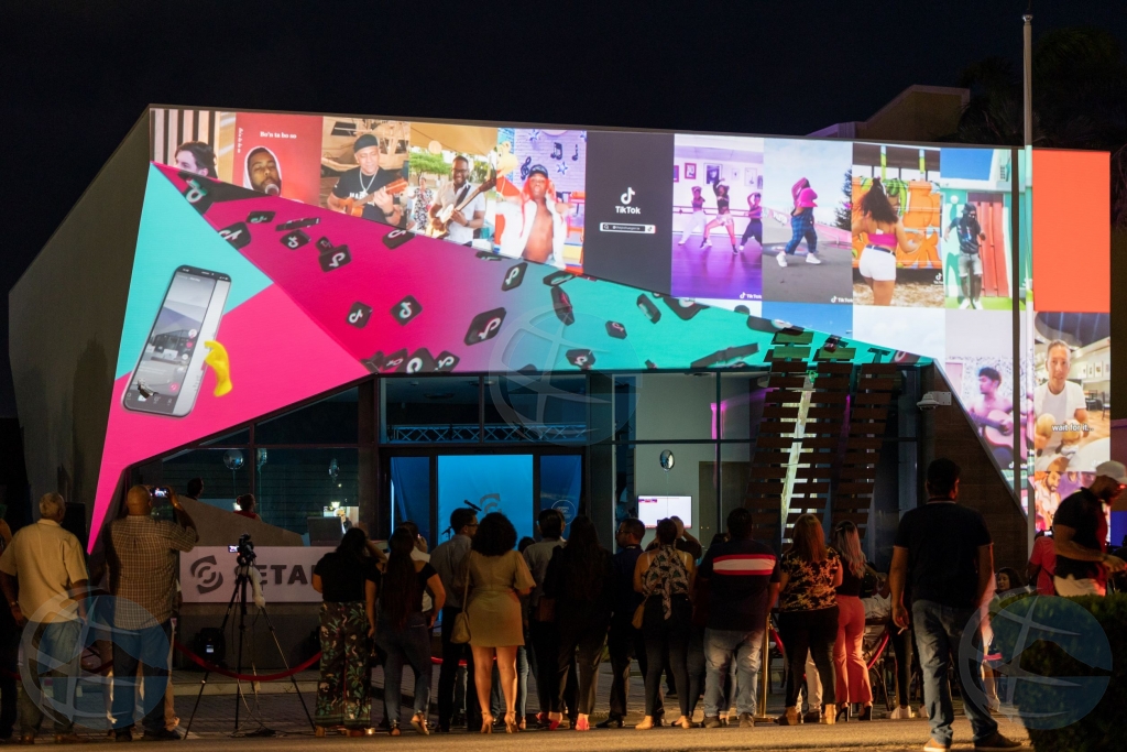 NoticiaCla - Teleshop Palm Beach: un diseño nobo y moderno