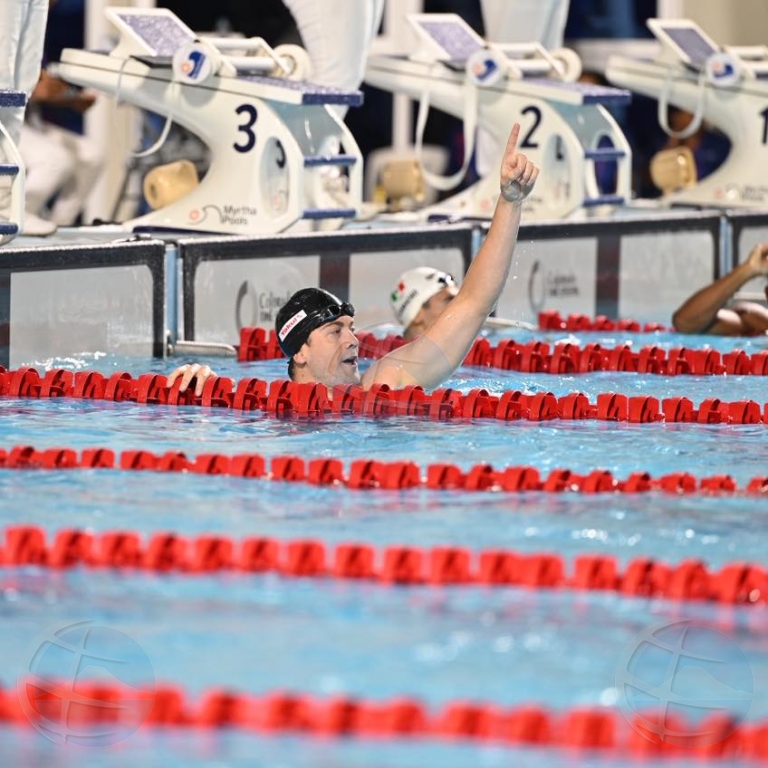 NoticiaCla - Patrick Groters ta logra prome medaya di oro pa Aruba na San Salvador