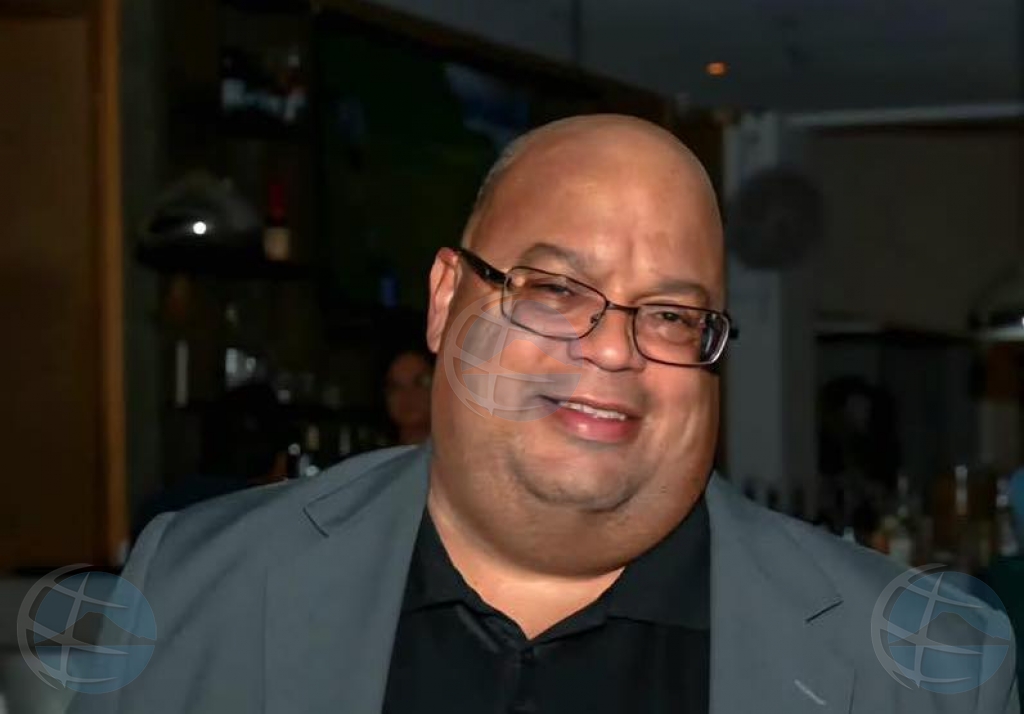 NoticiaCla - Randolf Lacle re-eligi presidente di Arubaanse Voetbalbond