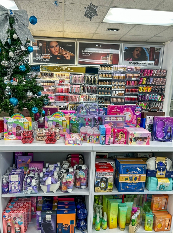 NoticiaCla - Botica Eagle cu tremendo christmas shopping nights ...